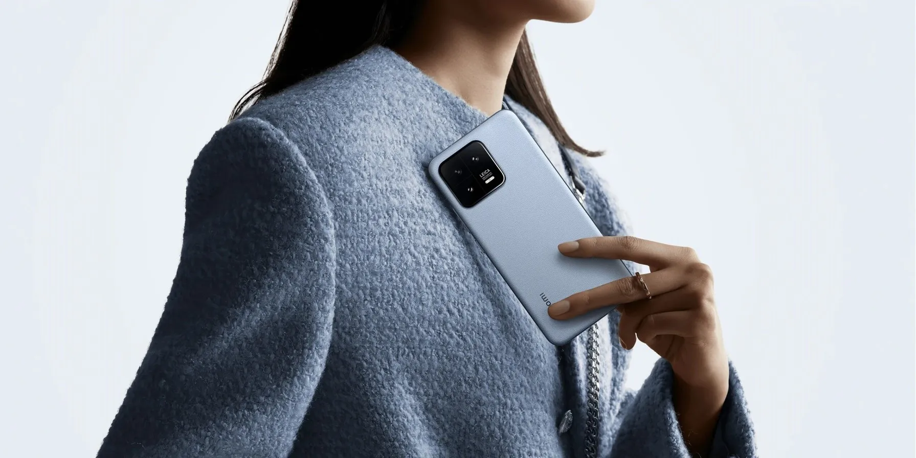 Xiaomi 13 Arrives With 120Hz E6 AMOLED Display and Snapdragon 8 Gen 2 ...